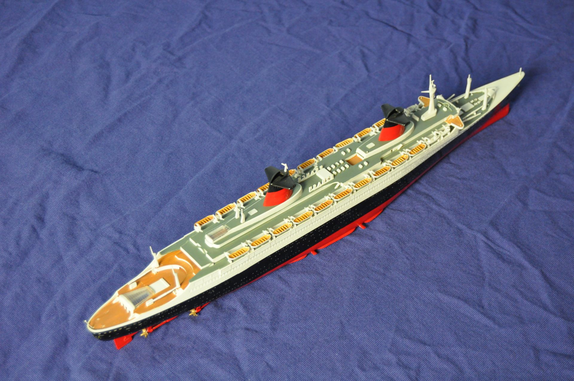 SS France (1:600) | Ocean Liners