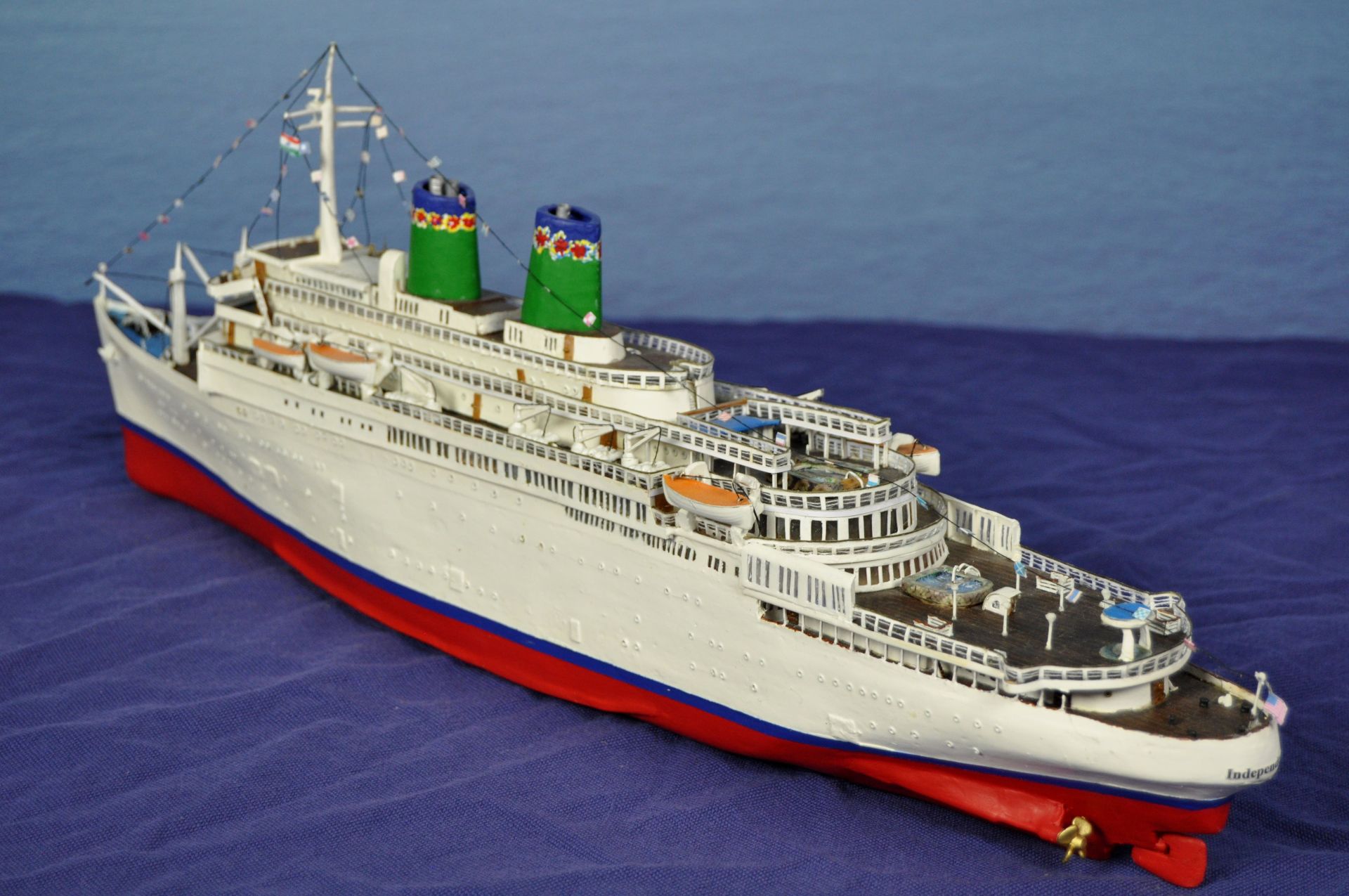 SS Independence (1:372) | Ocean Liners