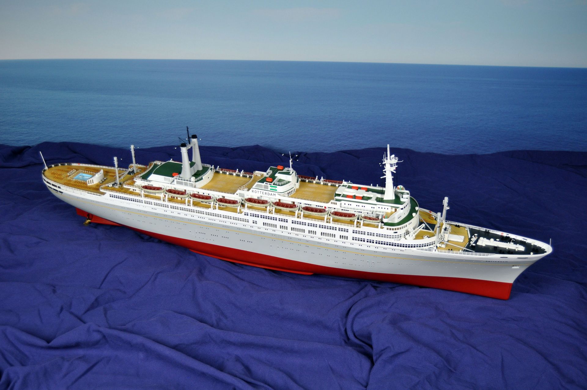 SS Rotterdam (1:200) | Ocean Liners