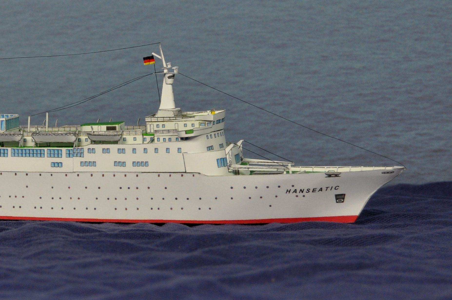 TS Hanseatic II (1:500) | Ocean Liners